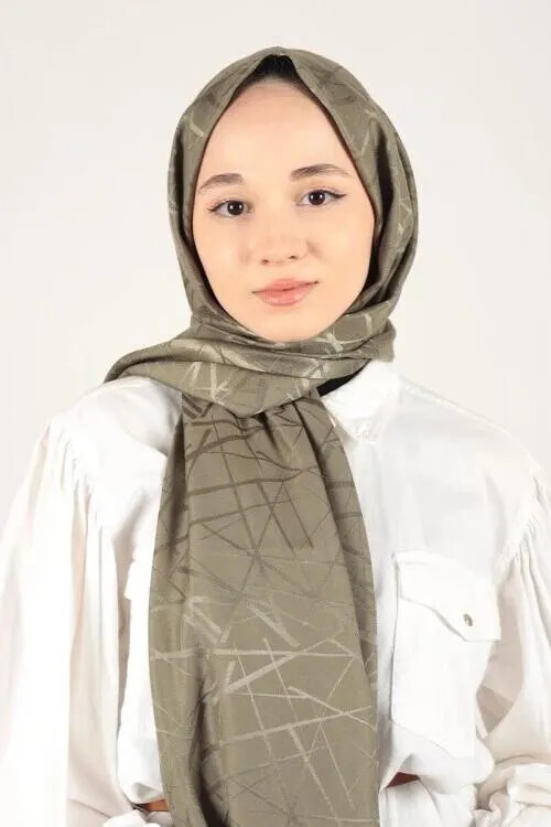 LINE PATTERN HIJAB